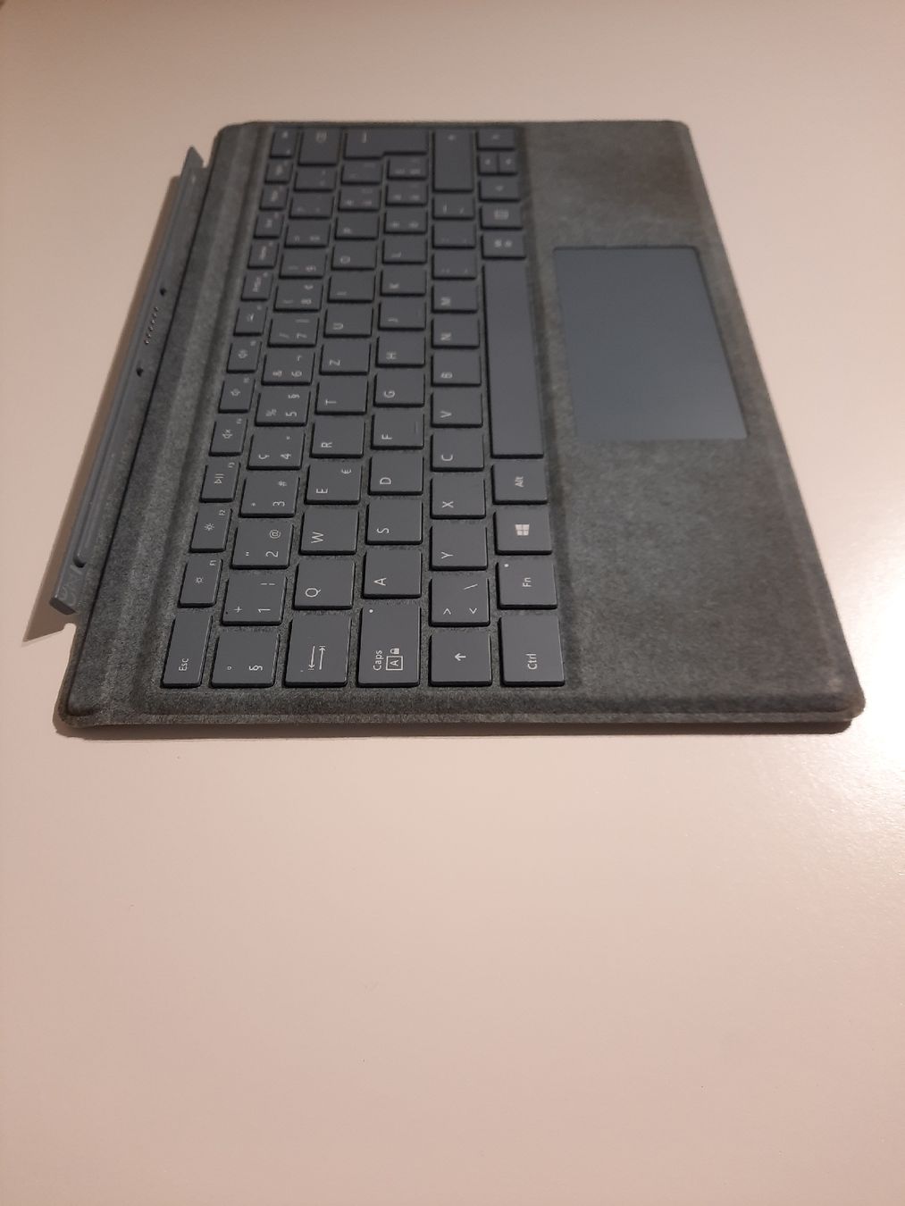 Microsoft Surface Pro Tastatur (D'occasion) à Hombrechtikon pour CHF 51 ...