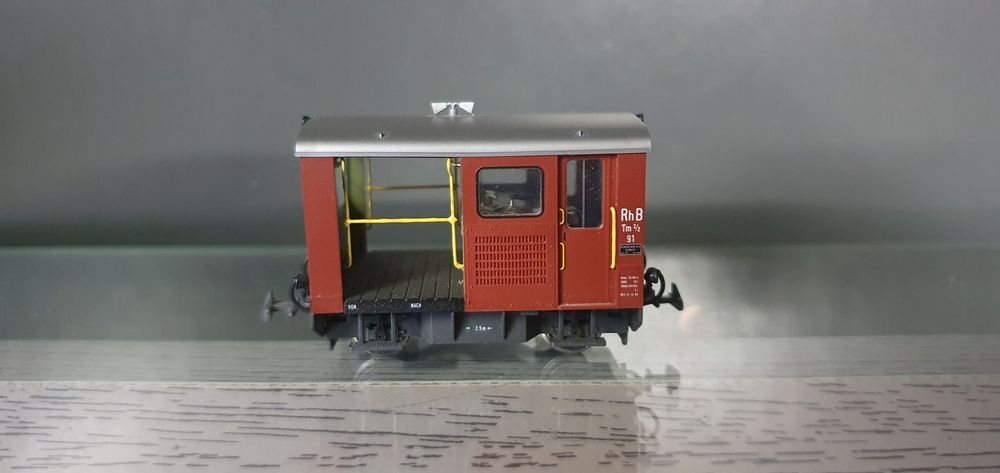 BEMO: RHB TRAKTOR Tm 2/2 91 OXYDROT OVP (Gebraucht) in Biglen für CHF 99.95 – mit Lieferung auf ...