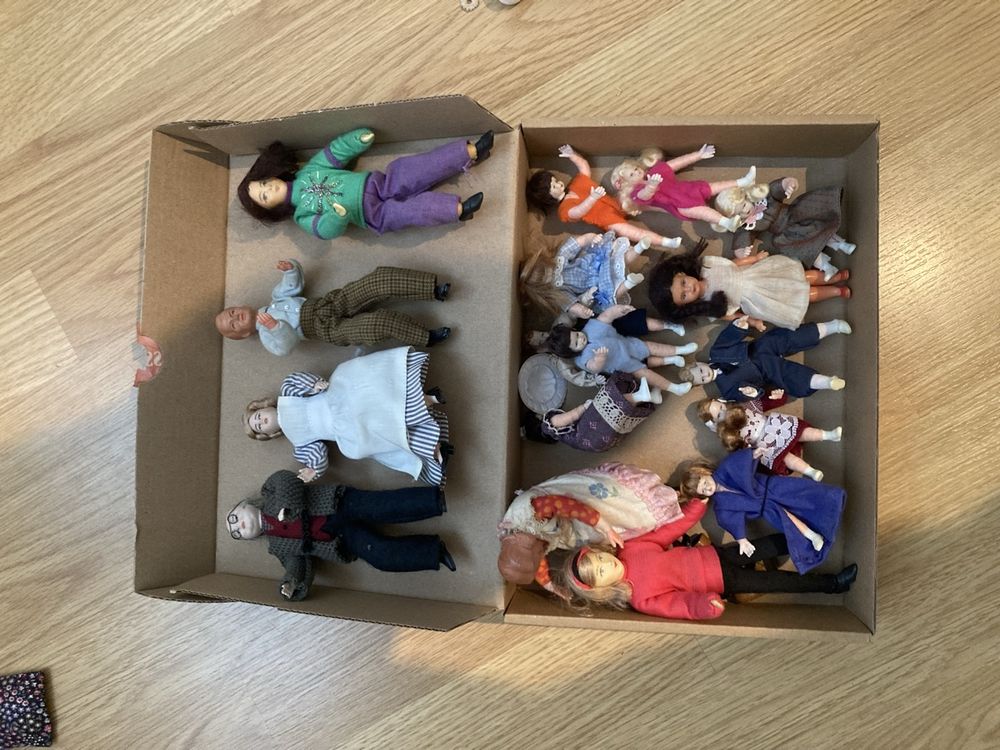 Verwunderlich Puppen Fur Puppenhaus Ein Einblick In Die Welt Der Miniatur Menschenfeed