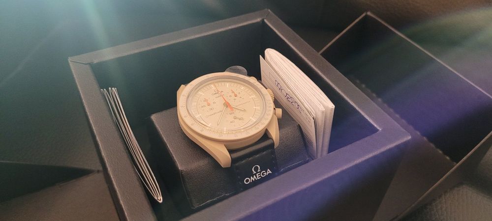 Mission to Jupiter - Omega X Swatch - Moonswatch Speedmaster | Kaufen ...