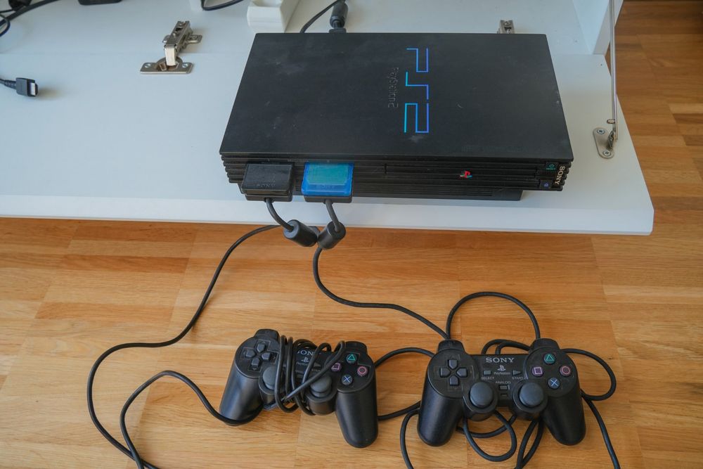 Sony PlayStation 2 (Gebraucht) in Schmitten FR für CHF 50 – mit ...