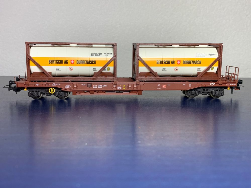 Containertragwagen beladen 2x Tankcontainern BERTSCHI (Gebraucht) in ...