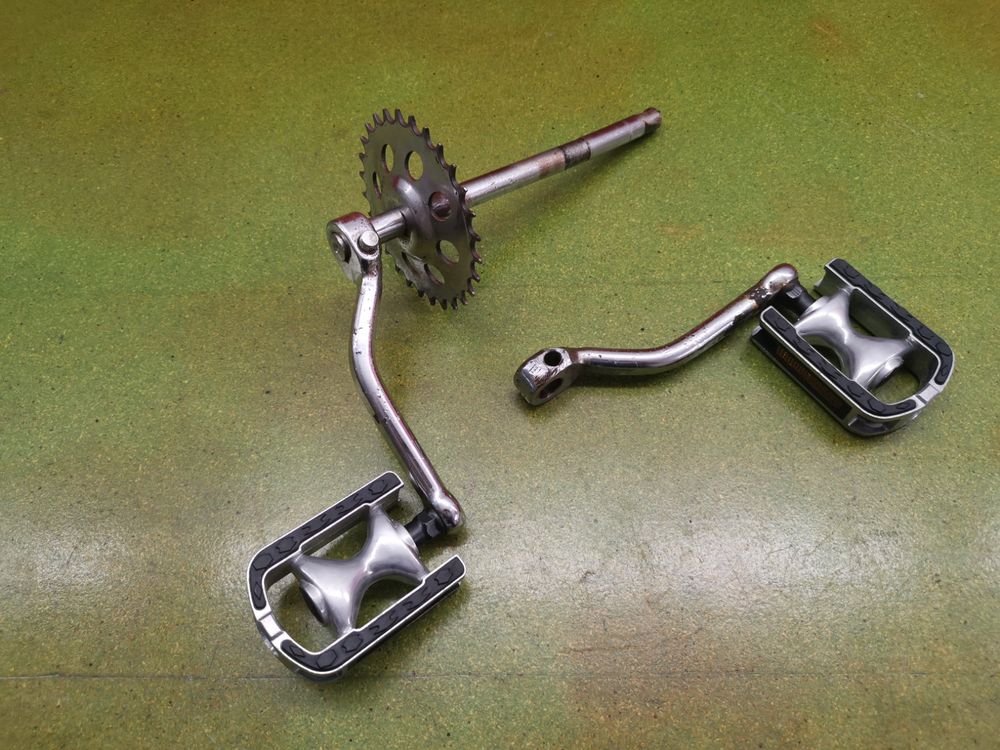 Puch Supermaxi LG1 / LG2 Tretwelle mit Pedalarmen (Defekt) in Ballwil für CHF 40 – mit Lieferung ...