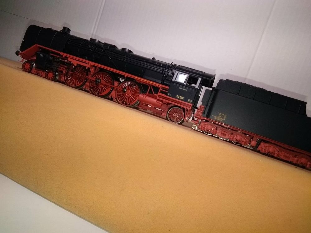 Märklin Dampflok BR 01 128 digital (Gebraucht) in für CHF 220 – mit Lieferung auf Ricardo kaufen