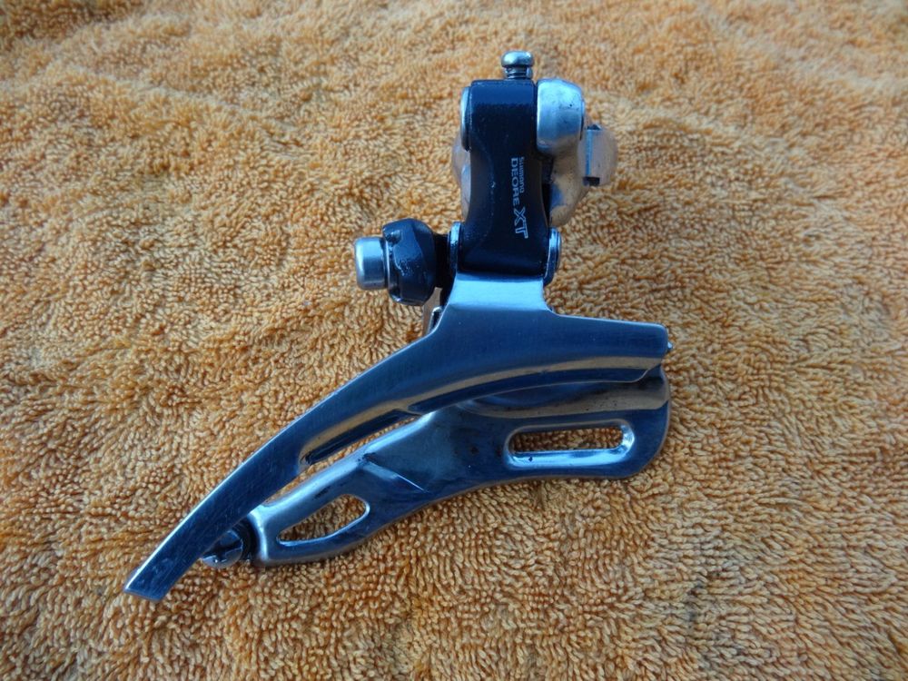 Shimano XT Umwerfer 3 fach Retro Kult (Gebraucht) in Ammerswil AG für CHF 19 – mit Lieferung auf ...