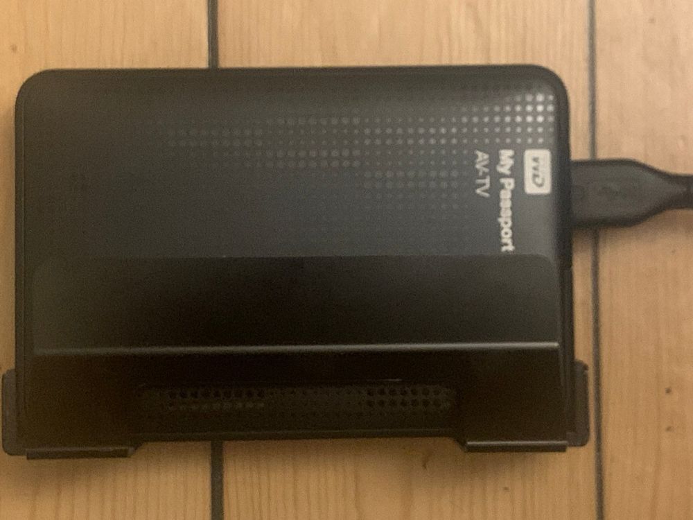 WESTERN DIGITAL MY PASSPORT AV-TV 1TB USB3 (Gebraucht) in Basel für CHF ...