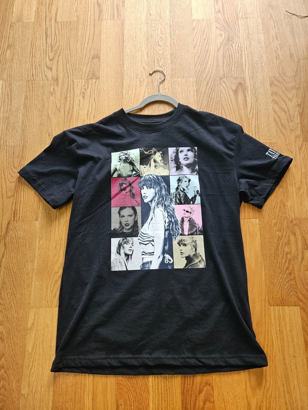 Taylor Swift, The Eras Tour T-Shirt neu (Gebraucht) in Emmenbrücke für ...