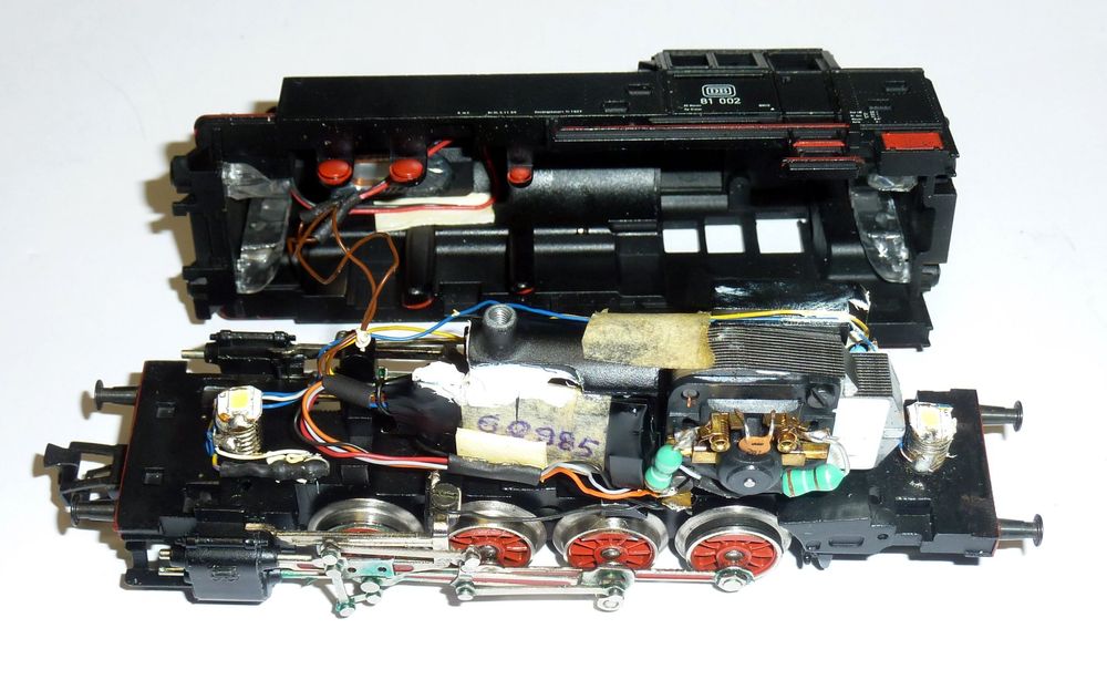 Märklin Dampflok BR 81 DB 002 H0 WS/AC DIGITAL Sound (Defekt) in ...