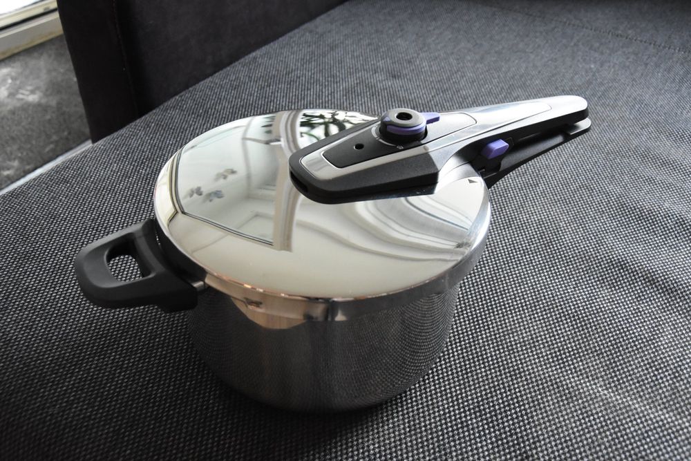 Dampfkochtopf (Gebraucht) in Giswil für CHF 22 – nur Abholung auf ...