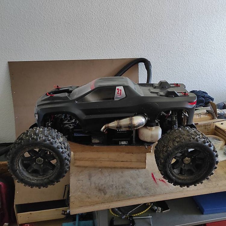 Reely 4x4 Carbon Fighter Monster (Gebraucht) in herisau für CHF 500 ...