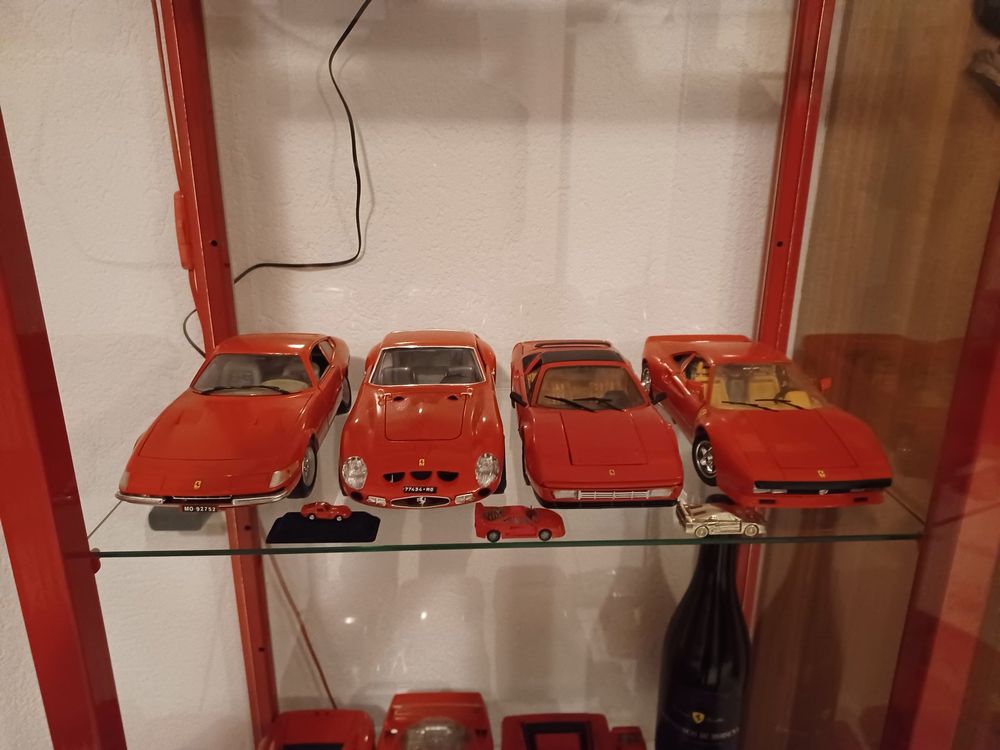 Erstaunlich Vitrine Fr Modellautos Bild