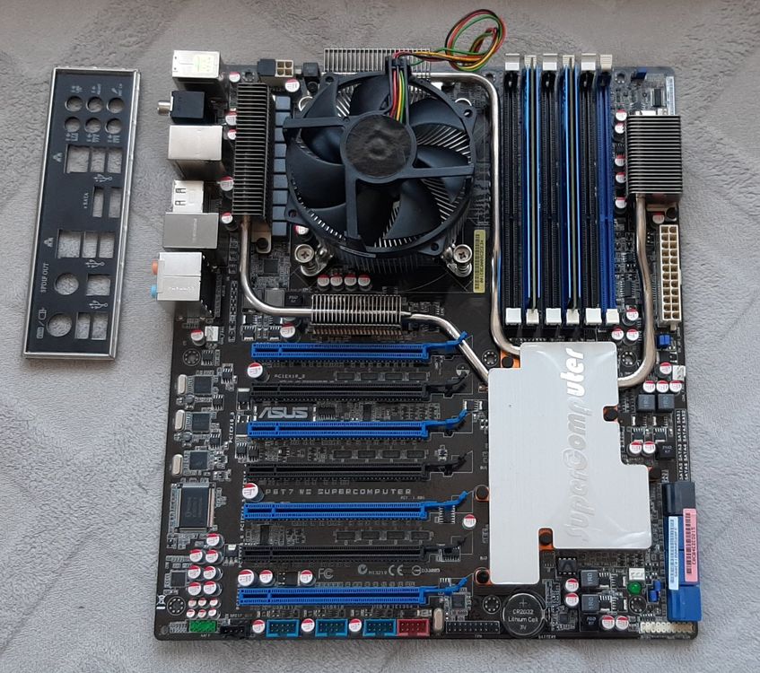 ASUS P6T7 WS SUPERCOMPUTER + i7+ RAM Getestet | Kaufen auf Ricardo