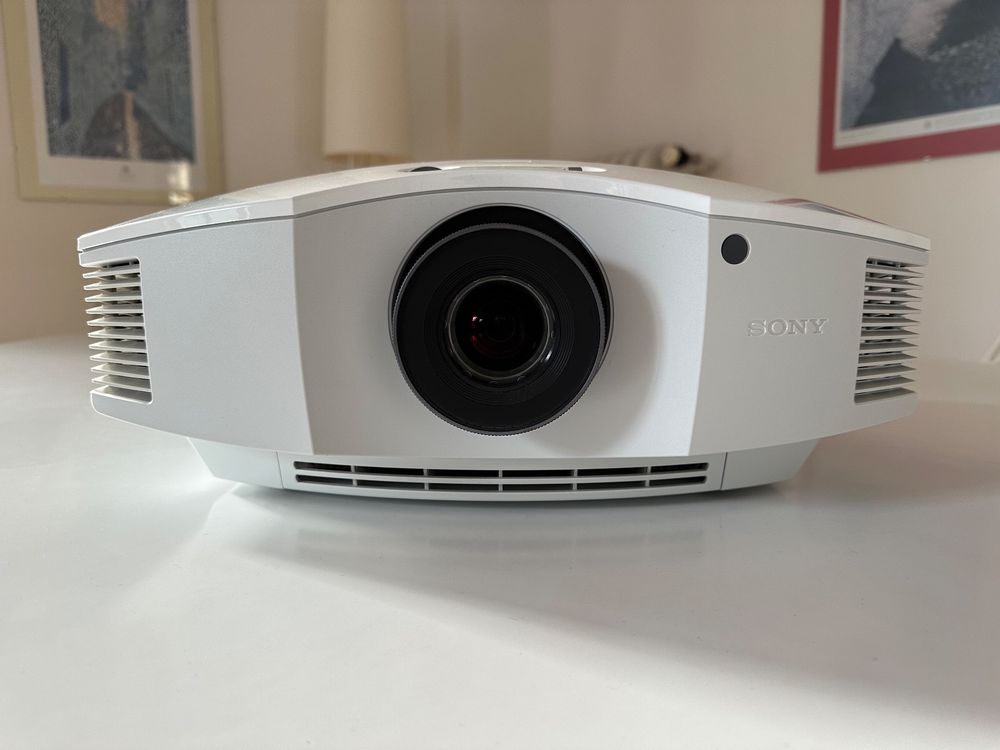 Sony VPL-HW65 Beamer White (Gebraucht) in für CHF 700 – mit Lieferung ...