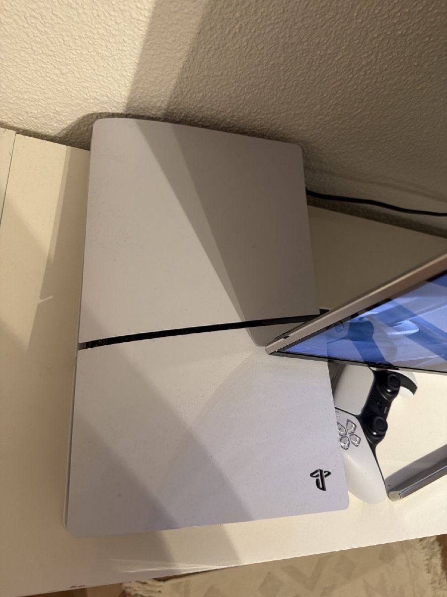 PlayStation 5 Slim Digital Edition Astro Bot Bundle (PS5) (Nuovo ...