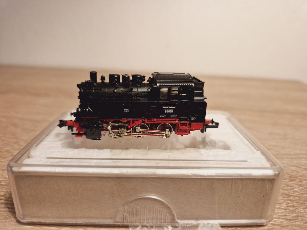 Fleischmann N 7025 Dampflok 80 030 N (Defekt) in St-Aubin-Sauges für ...