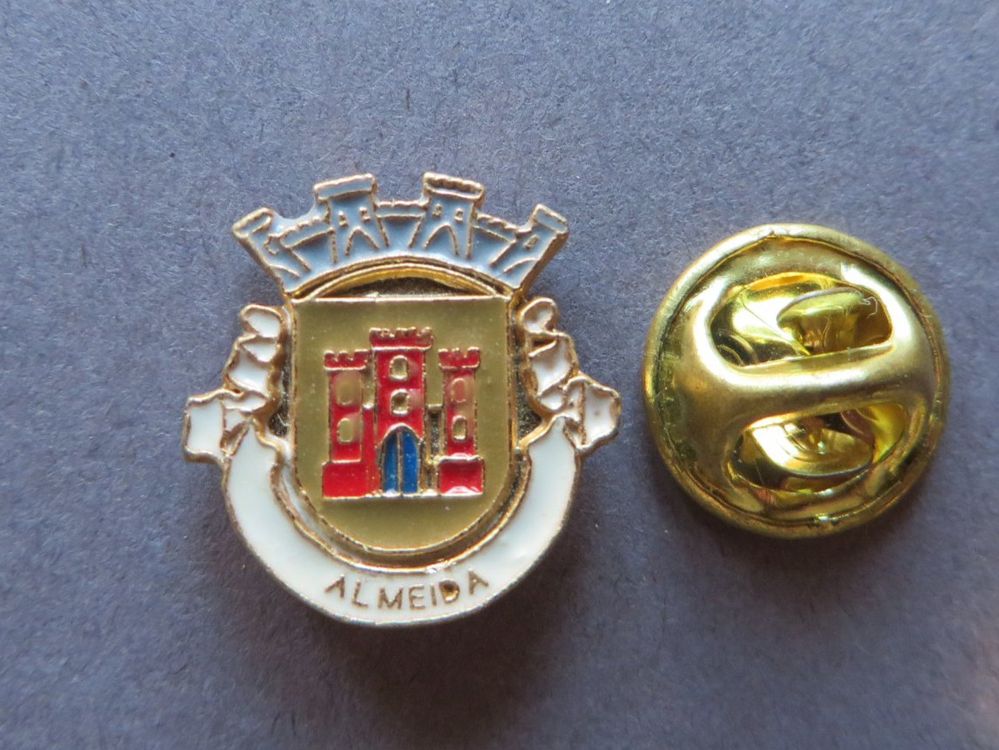 PIN, ALMEIDA WAPPEN (Gebraucht) in Neuhausen für CHF 1 – mit Lieferung ...