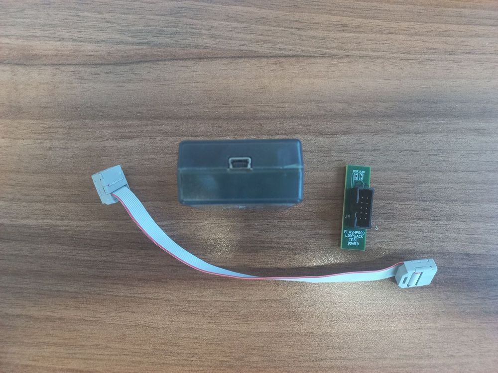 Actel FLASHPRO3 FPGA Programmer mit Kabel und Testadapter (Gebraucht ...