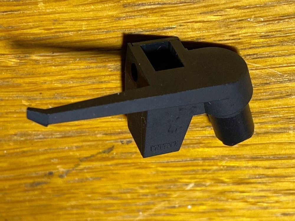 ADC Headshell - Yamaha (Gebraucht) in Bottmingen für CHF 10 – mit ...