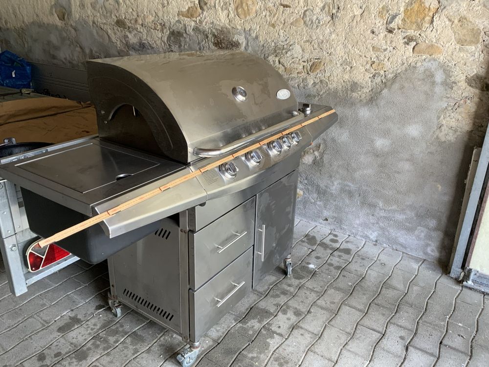 Master Grill Chromstahl (Defekt) in Dotnacht für CHF 175 – nur Abholung ...