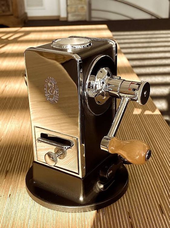 Spitzer Spitzmaschine Bleistiftspitzer, El Casco, neuwertig (Gebraucht ...