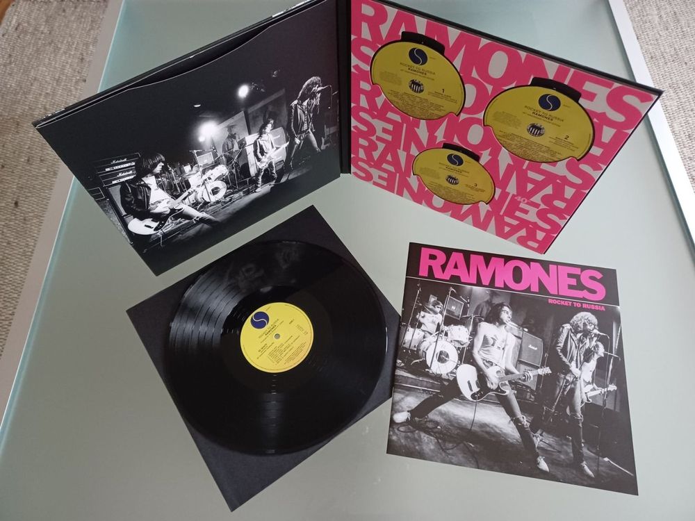 Ramones Rocket To 40th Anniversary Box Set LP + 3xCD Mint (Neu (gemäss ...