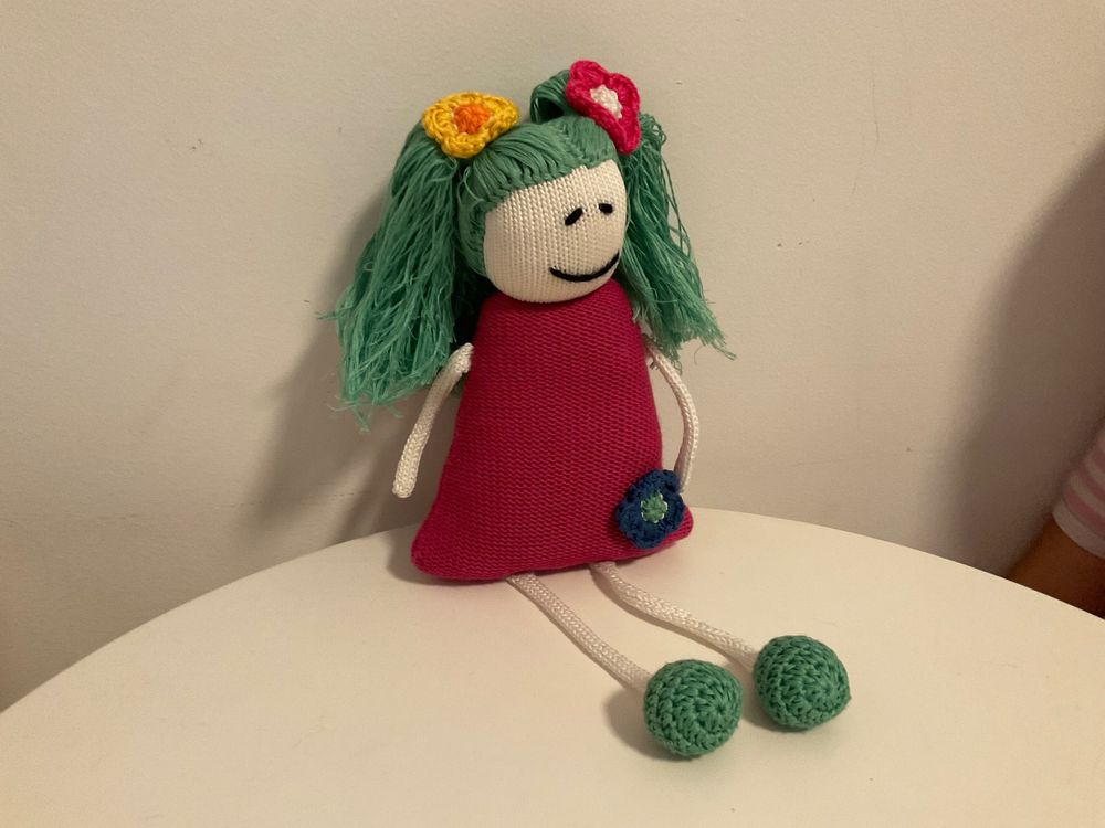 Handgemachte Puppe (Neu (gemäss Beschreibung)) in Uster für CHF 10 – mit Lieferung auf Ricardo ...