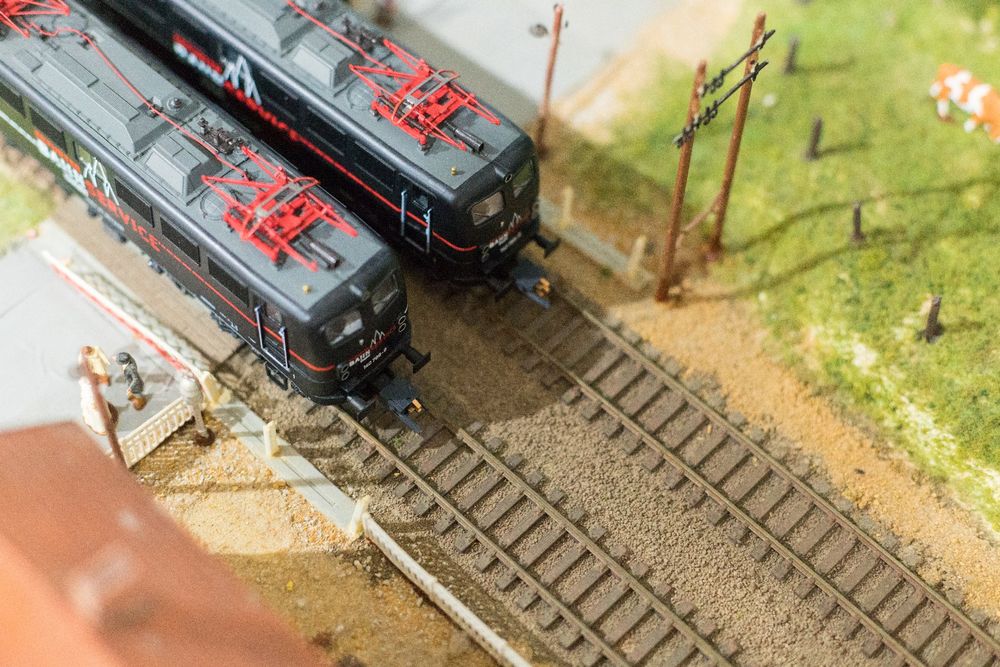 Roco 52555 2x locomotives Br 140 “Erfurter Bahnservice” DCC (Gebraucht ...