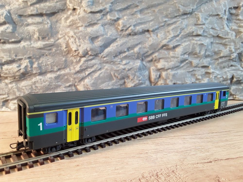 Roco 44495 _ SBB CFF FFS Personenwagen 1 Klasse _ Spur H0 | Kaufen auf Ricardo