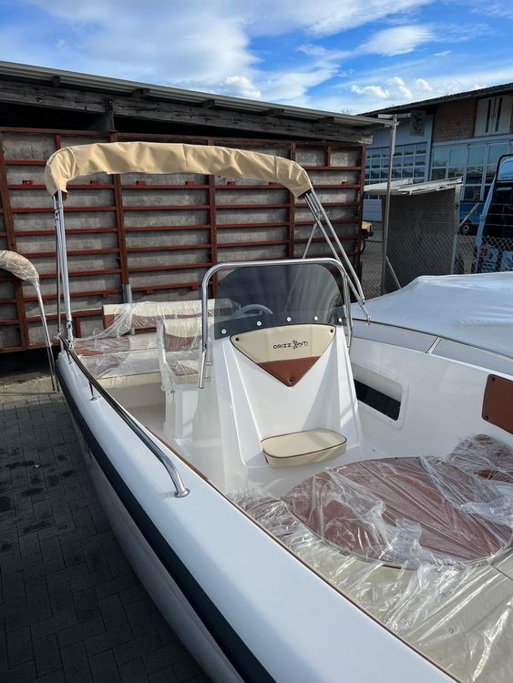 Motorboot Mit Mittelkonsole Kaufen Auf Ricardo