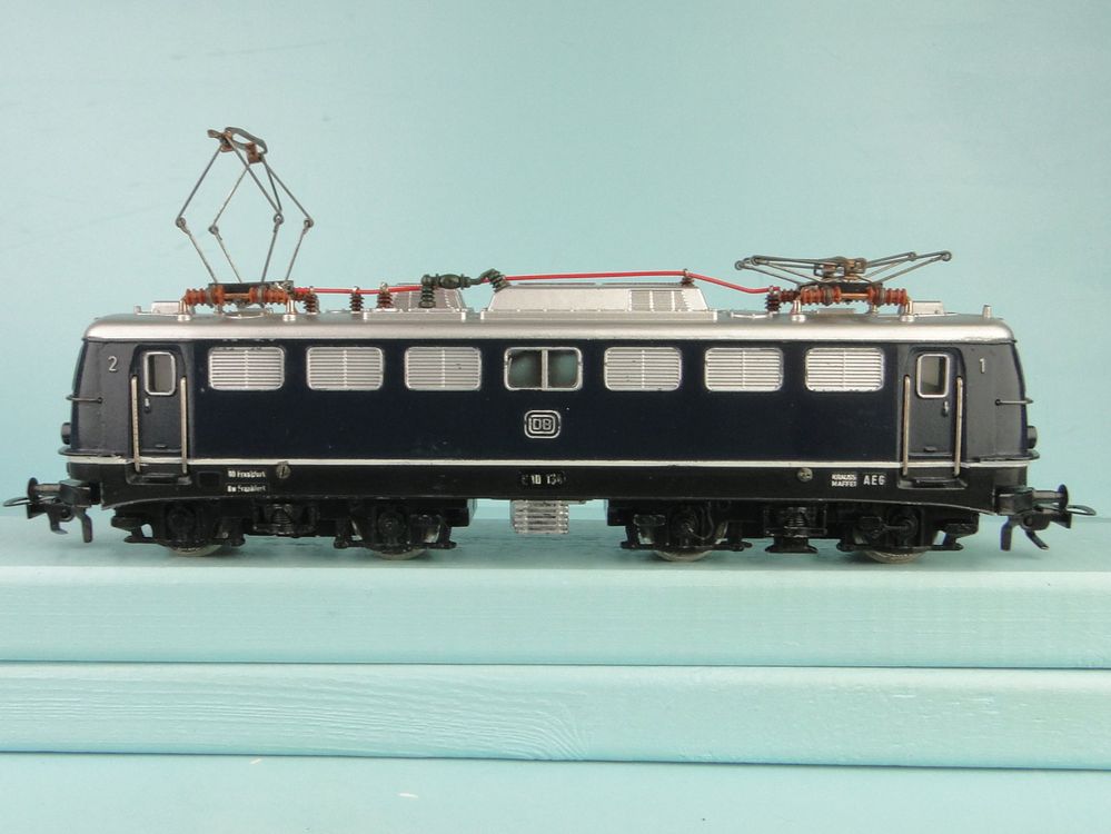 Fleischmann H0 DB E10, Guss, Märklin Kupplung (Gebraucht) in Bülach für ...