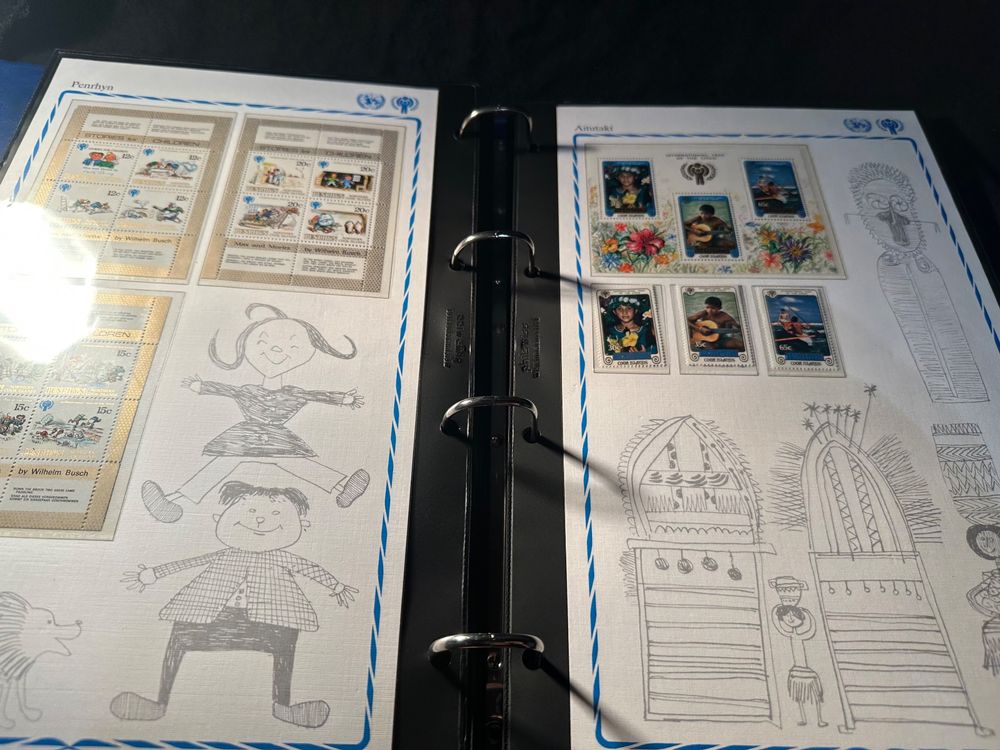 Album Sammelkarten Internationales Jahr des Kindes 1979 (Gebraucht) in ...