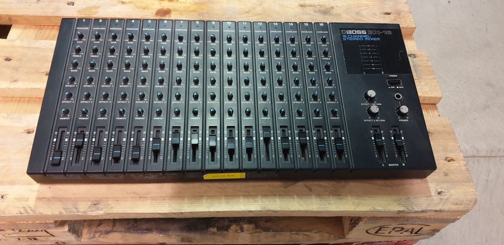 Boss BX-16 Stereo mixer (Gebraucht) in Basel für CHF 61 – mit Lieferung ...