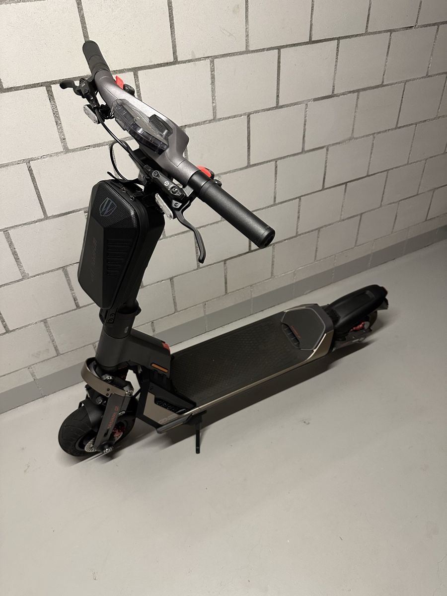 Segway GT2 SuperScooter Segway GT2 with powerful 2WD (Gebraucht) in ...