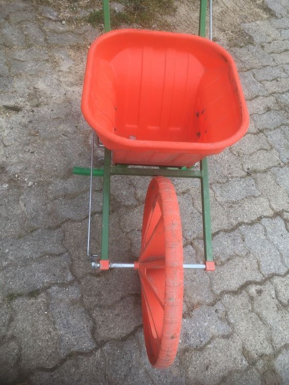 Düngerstreuer Karrette | Kaufen auf Ricardo