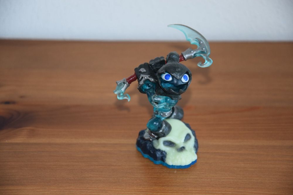 Skylanders Figur: Grim Ceeper Serie 1 (level 1) (Gebraucht) in für CHF 6 – mit Lieferung auf ...