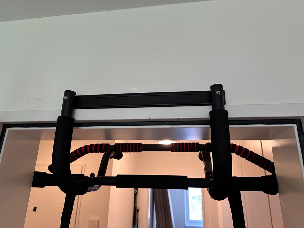 Klimmzugstange - Sporttec Multigriff für Türrahmen (Gebraucht) in ...