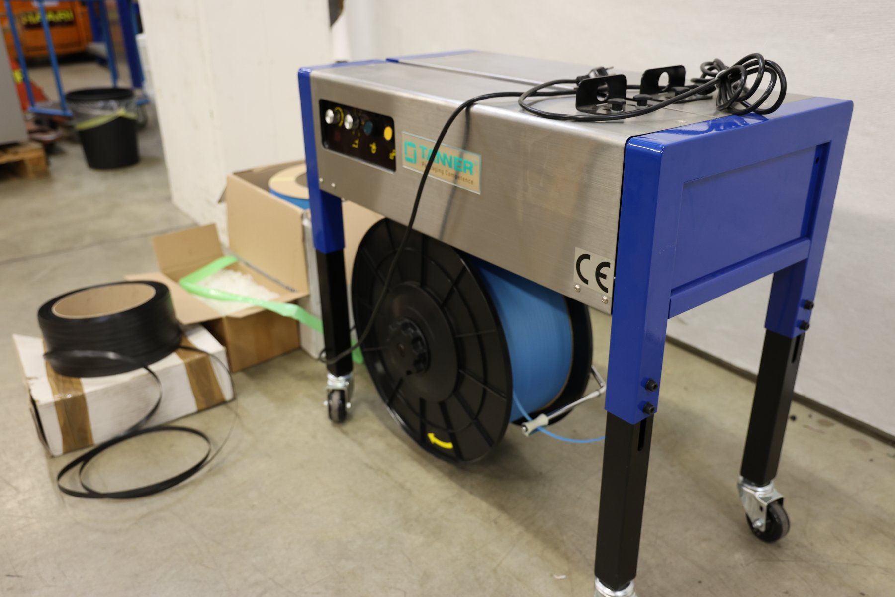 Tanner Umreifungsmaschine S-555n LIDUIDATION BINDEGERÄT (Gebraucht) in ...