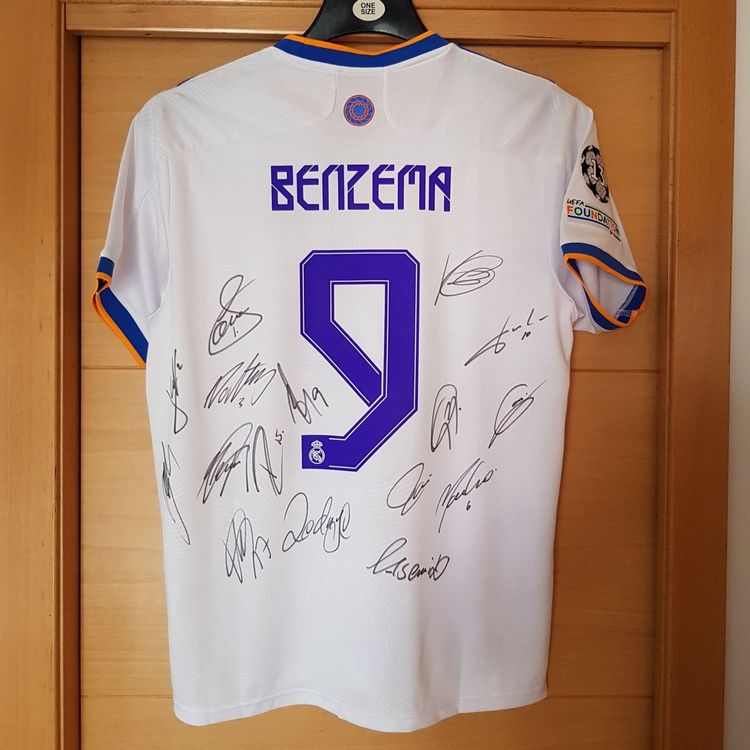 K.Benzema - Real Madrid Final Trikot 2022 - Team Signiert (Neu (gemäss ...