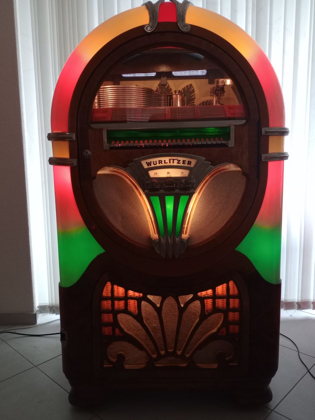 Wurlitzer 750 , Jukebox original de 1941 (D'occasion) à Biel/Bienne ...