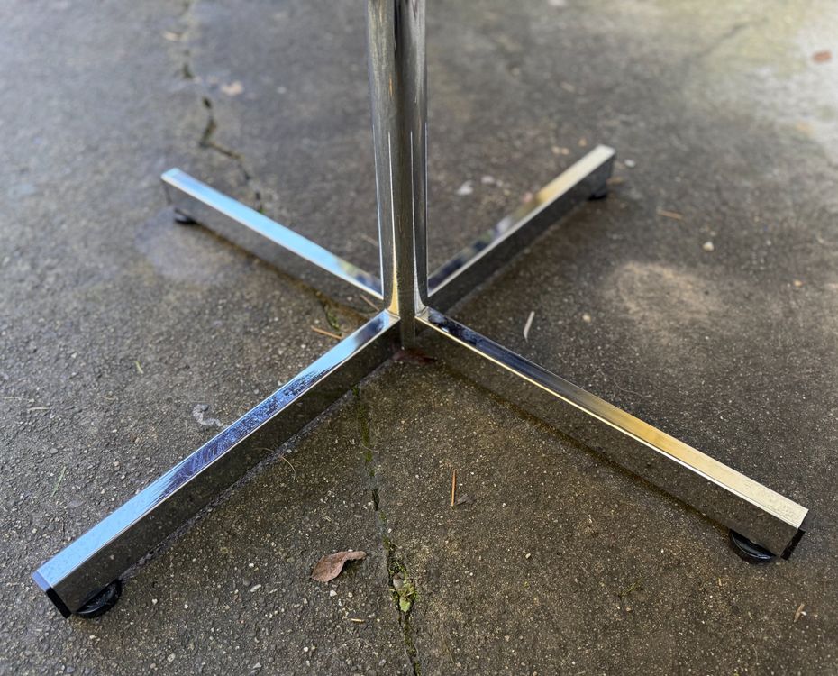 Idealheim Clubtisch rund // Dieter Wäckerlin (Gebraucht) in Schinznach ...