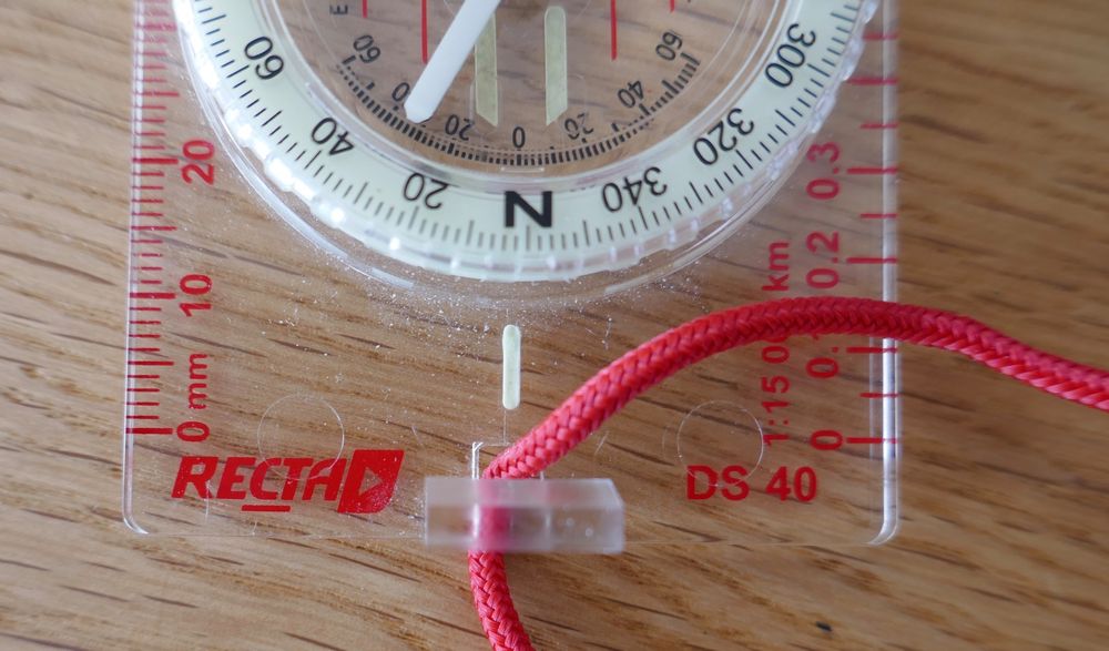 Kompass Recta DS 40 mit Spiegel (Gebraucht) in Wallisellen für CHF 25 ...