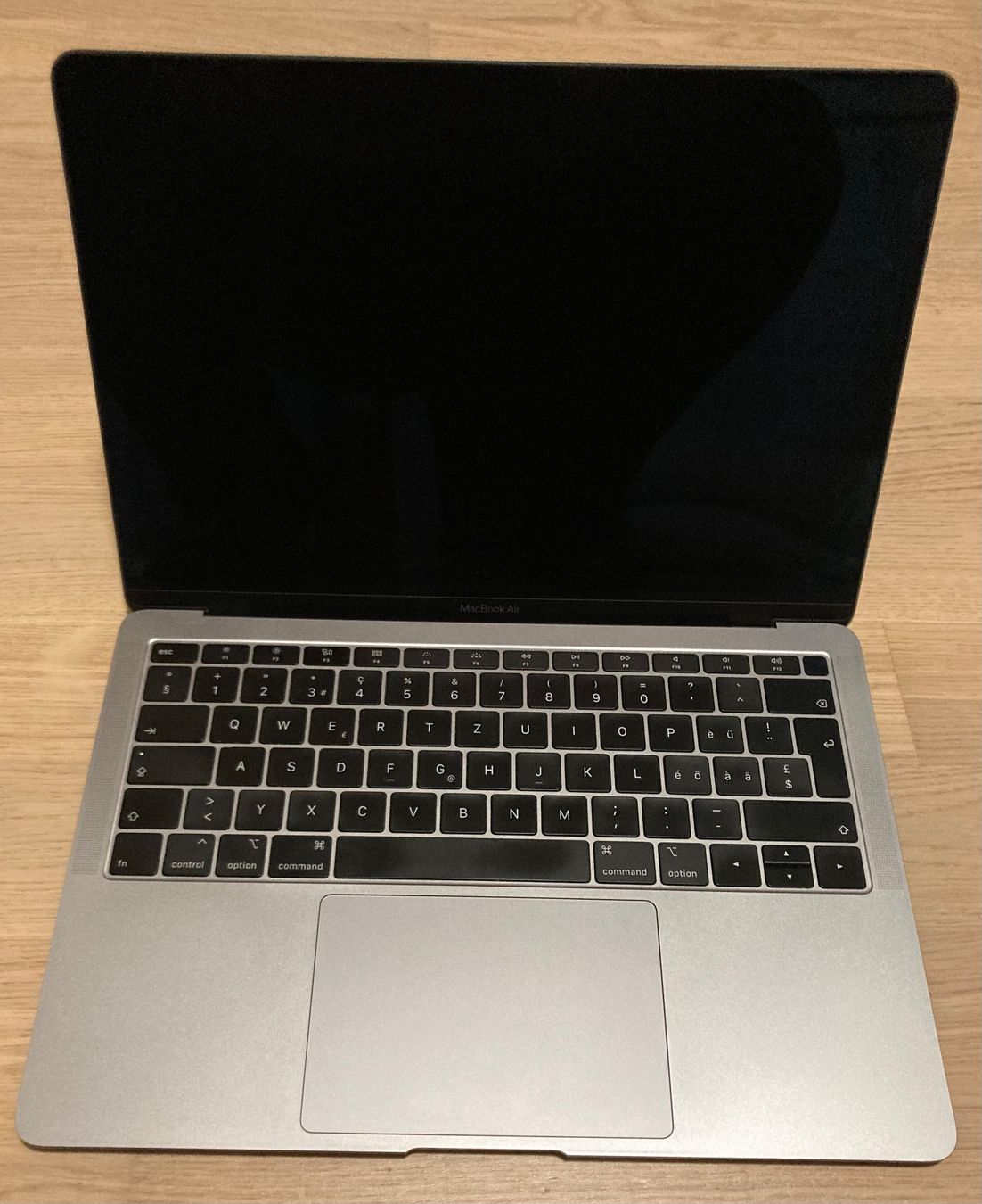 MacBook Air 13" (2018) (Gebraucht) in Pfäffikon ZH für CHF 150 – mit ...