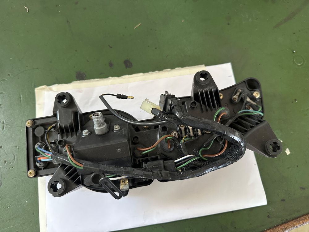 Cockpit / compteur / Tacho - HONDA XRV 750 Africa Twin | Acheter sur Ricardo