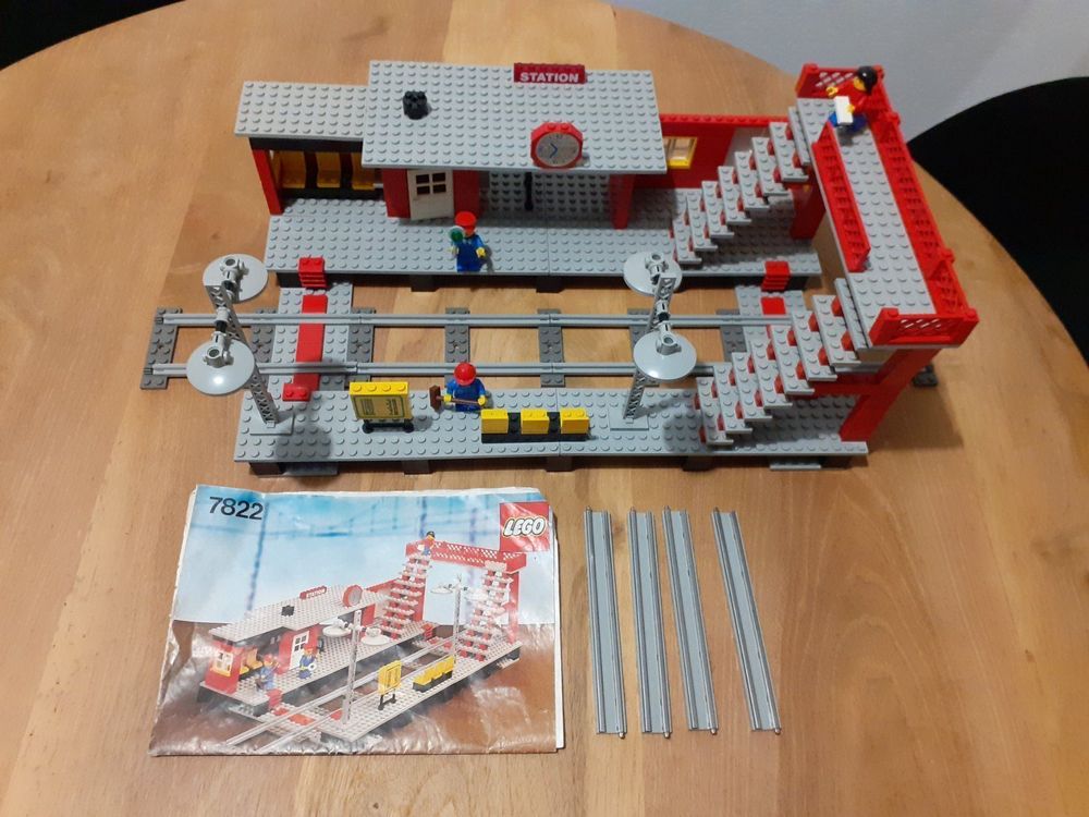 Lego 7822 Trains Railway Station (Gebraucht) in le bry für CHF 99 – mit ...