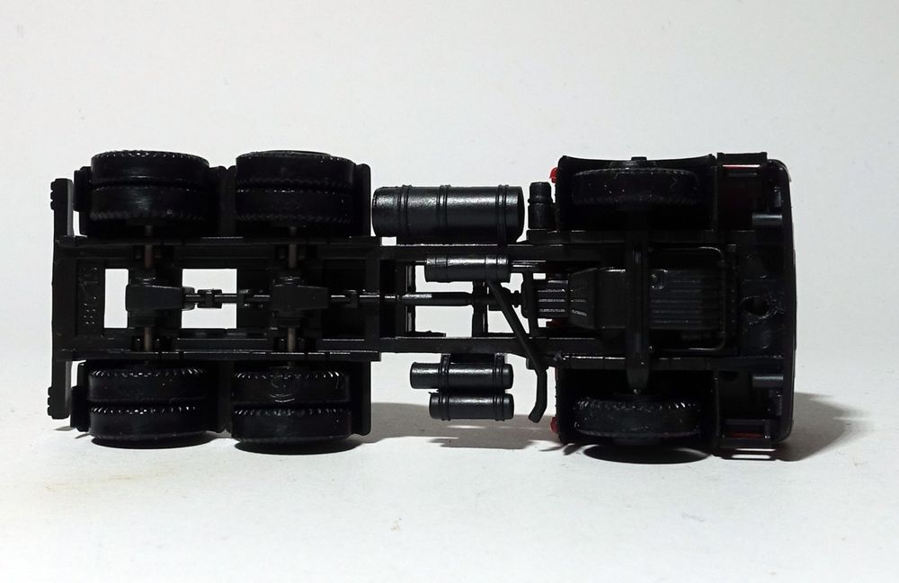 Mercedes 1638 Sattelzugmaschine Herpa 1:87 (Gebraucht) in ...