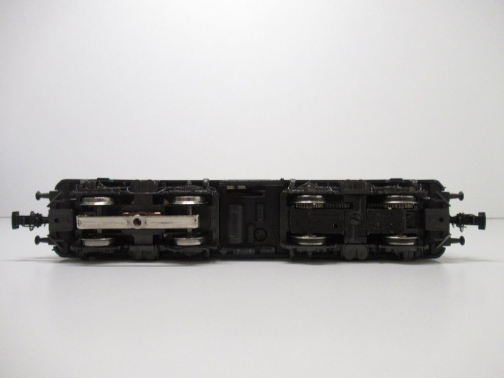 Märklin 3042 E-Lok BR 111 DB AC Digital H0 (Gebraucht) in Basel für CHF ...