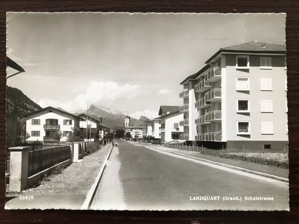 LANDQUART SCHULSTRASSE Oldtimer, belebt, ungelaufen | Kaufen auf Ricardo