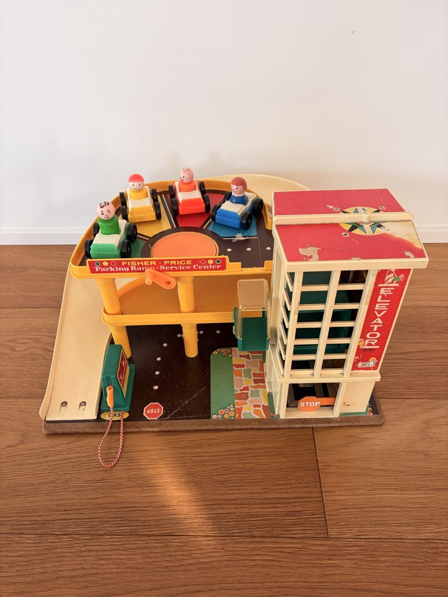 Fisher Price Parkhaus Vintage Nr.930 Parking Ramp Service (Gebraucht ...