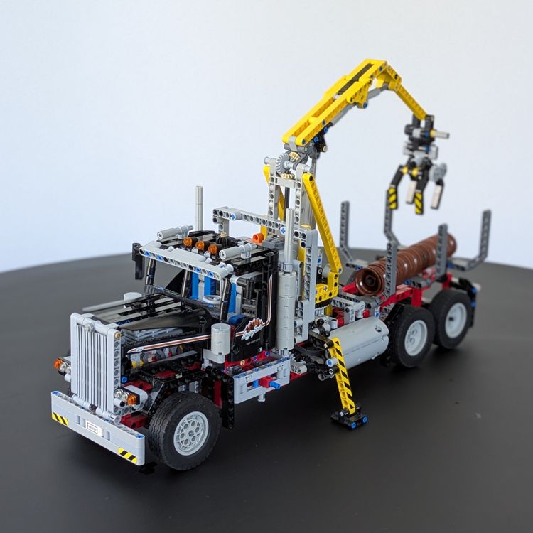 LEGO TECHNIC 9397 - Logging Truck (2012)- (Gebraucht) in lausanne für ...