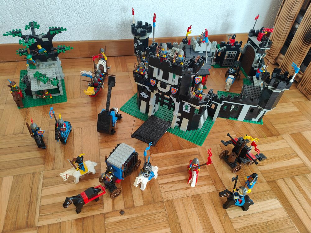 Lego Ritterburg, Robin Hood, Restaurant Set (Gebraucht) in Tuggen für ...